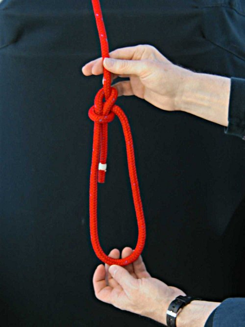 How to tie a Bowline with your left hand – Updated | Boating Safety ...