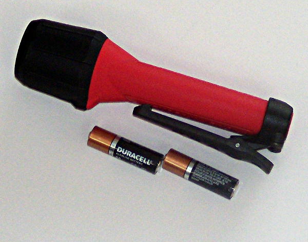 Flashlights For The Boat | Boating Safety Tips, Tricks & Thoughts from ...